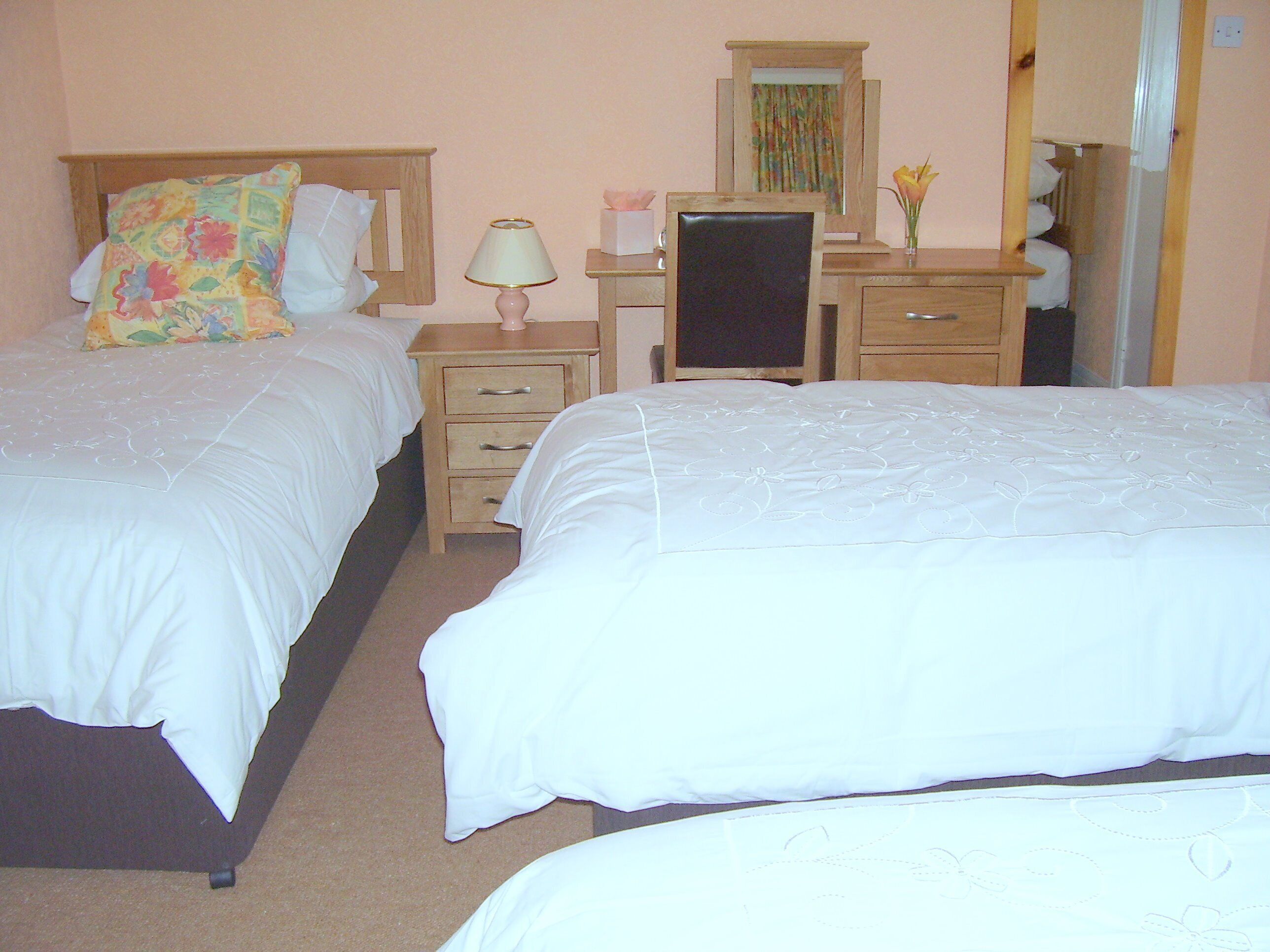 Bungalow With Enclosed Pet Friendly Garden 5 Mins To Beach, Sewerby, Bridlington - Bridlington