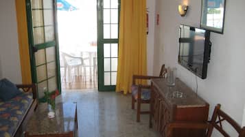 Apartamento Básico | Sala de estar