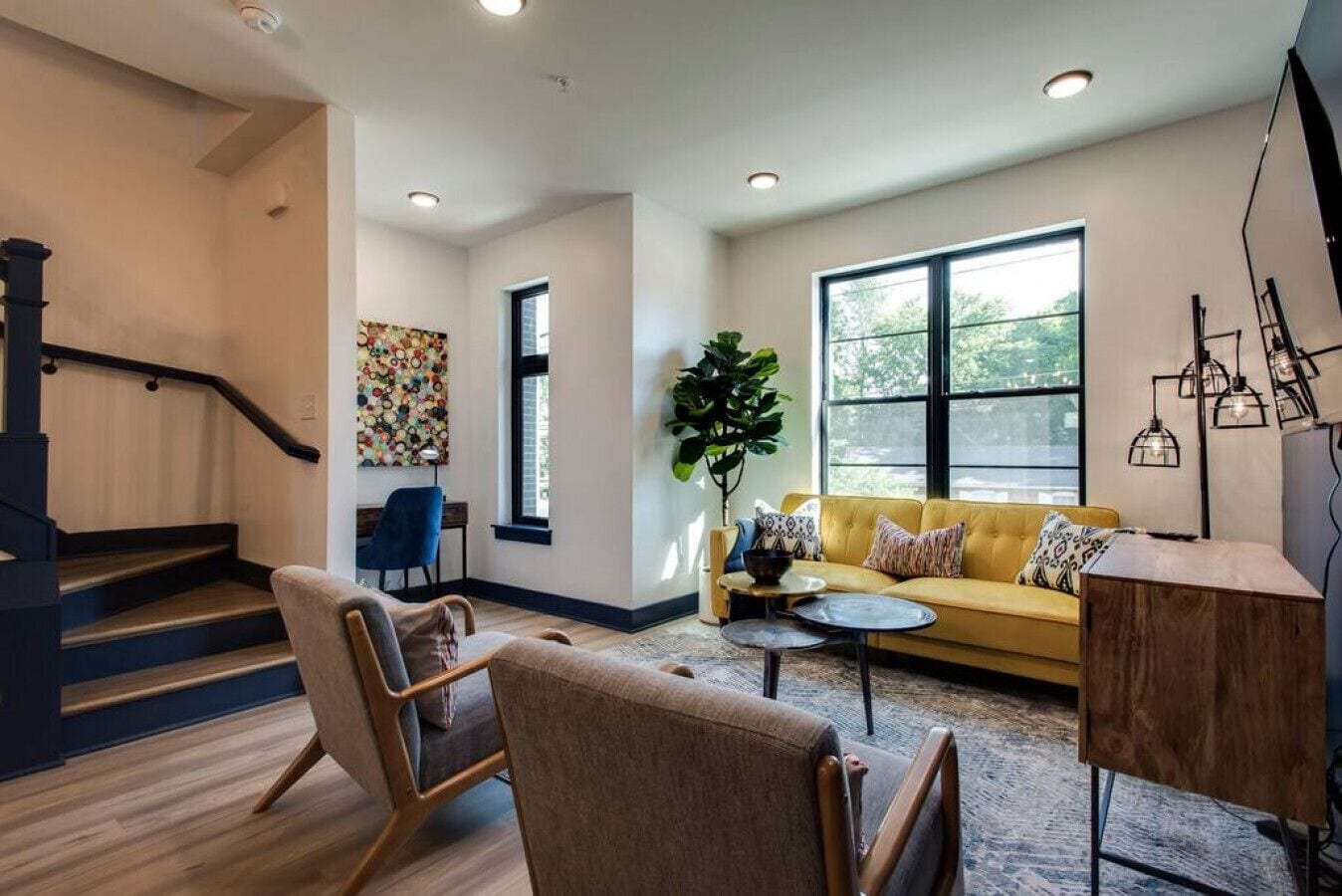 New Bachelorette Themed Home - Pink Palm Retreat - Nashville, TN