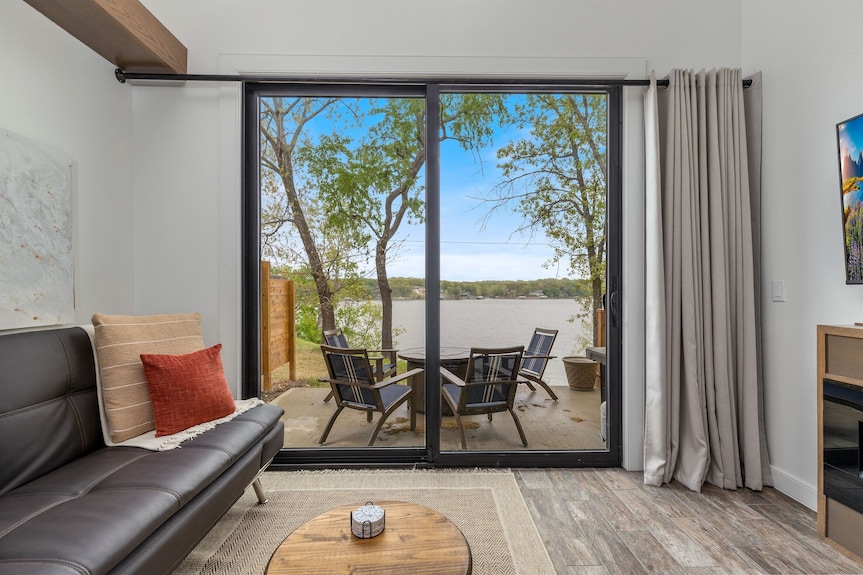 Endless Lake View*couples Escape*luxe*modern*clean - Grove, OK