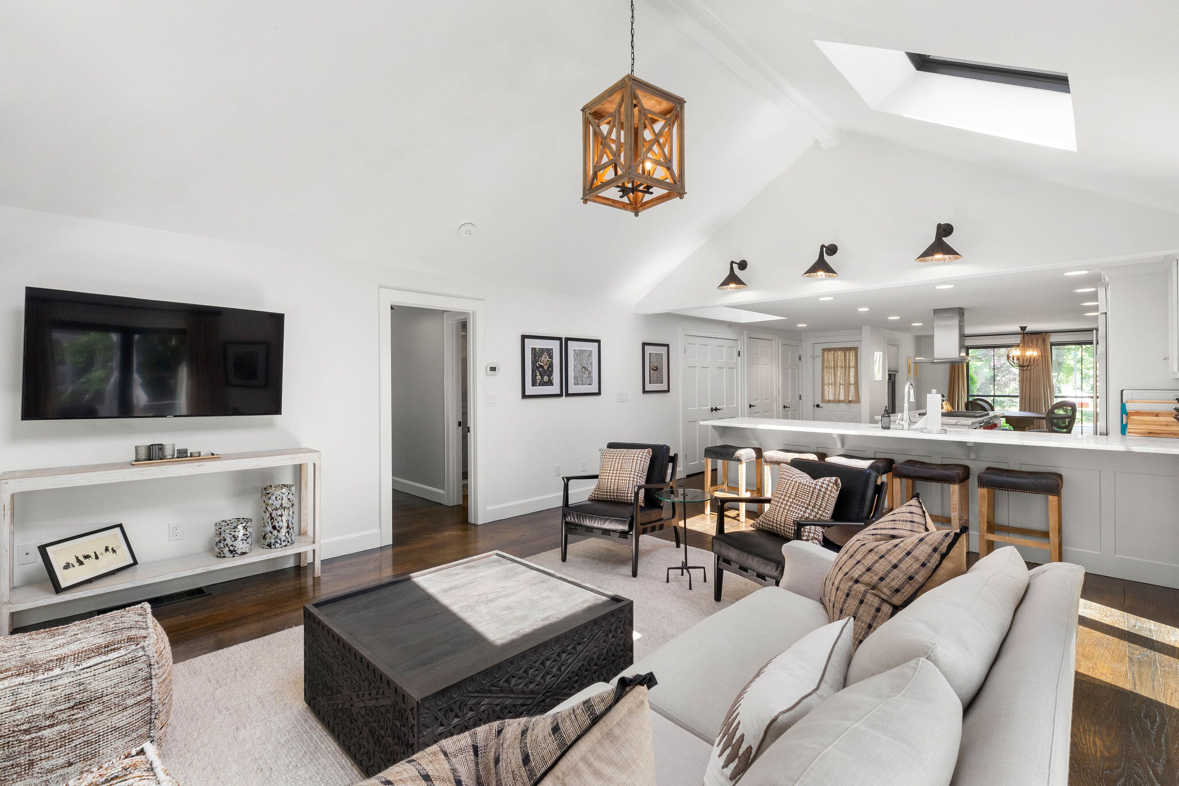 Amazing  Location, Downtown Charmer 5 Bedrooms, First Floor Master Suite - Andover, MA