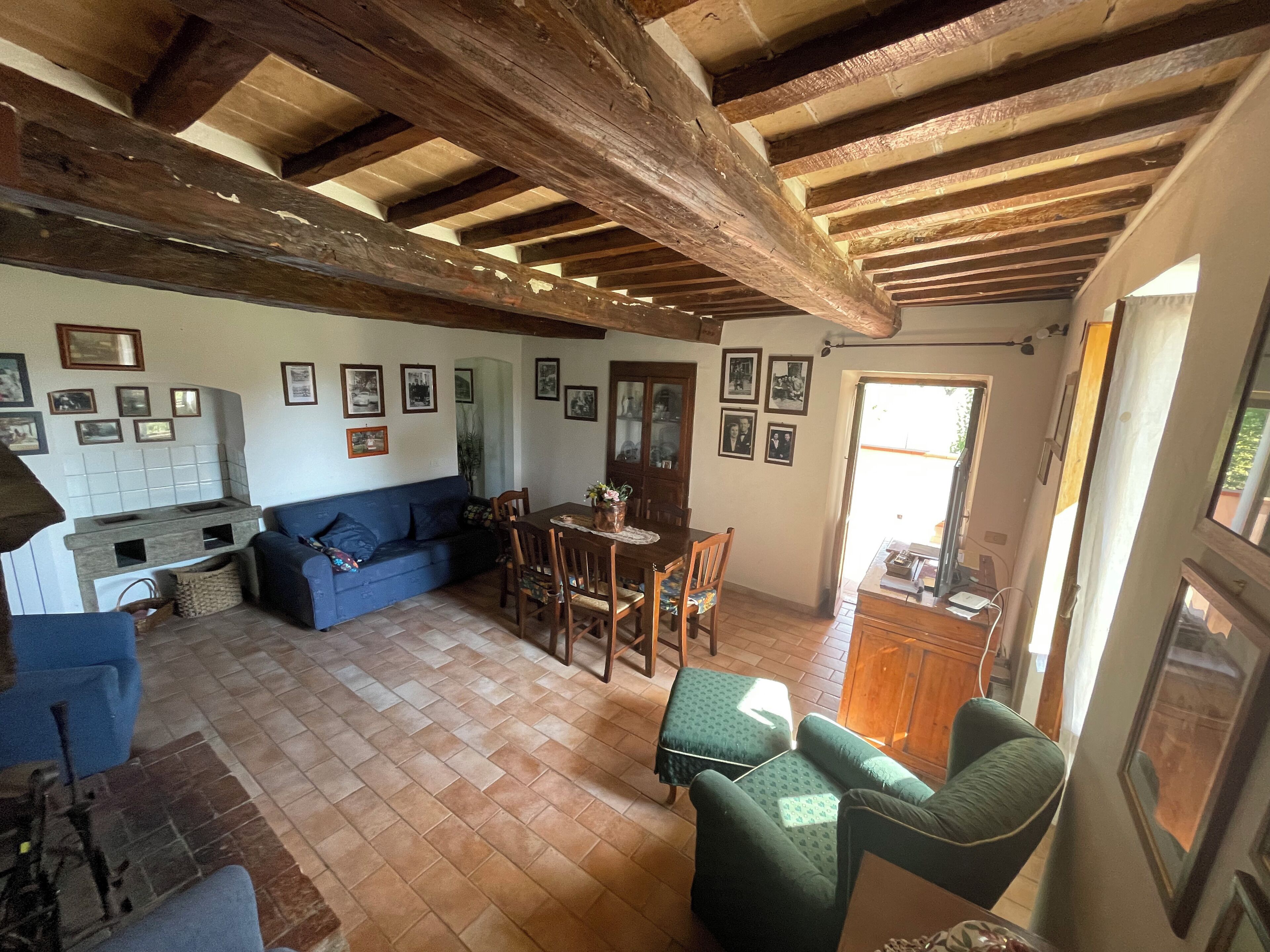 Splendid Mansion Of The 1600s - Gubbio