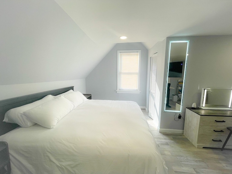 2 Bedrooms Apartment 15 Min Away From Ewr Airport, Cape Liberty - Richmond – New York