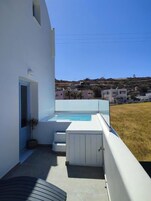 Sea View Suite with Private Hot Tub | Terraço/pátio interior