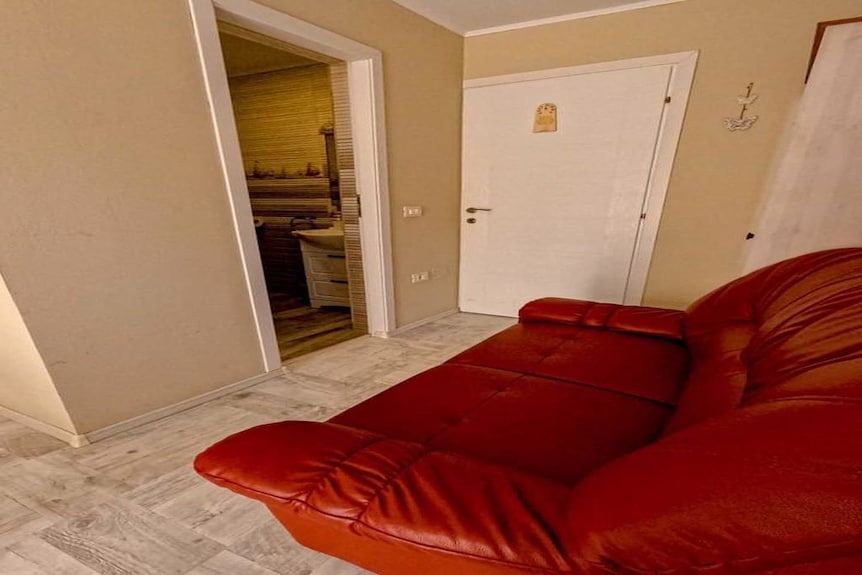 Superb Vacation Villa Located At The Foot Of The Făgăraş Mountains, Sibiu Region - Avrig