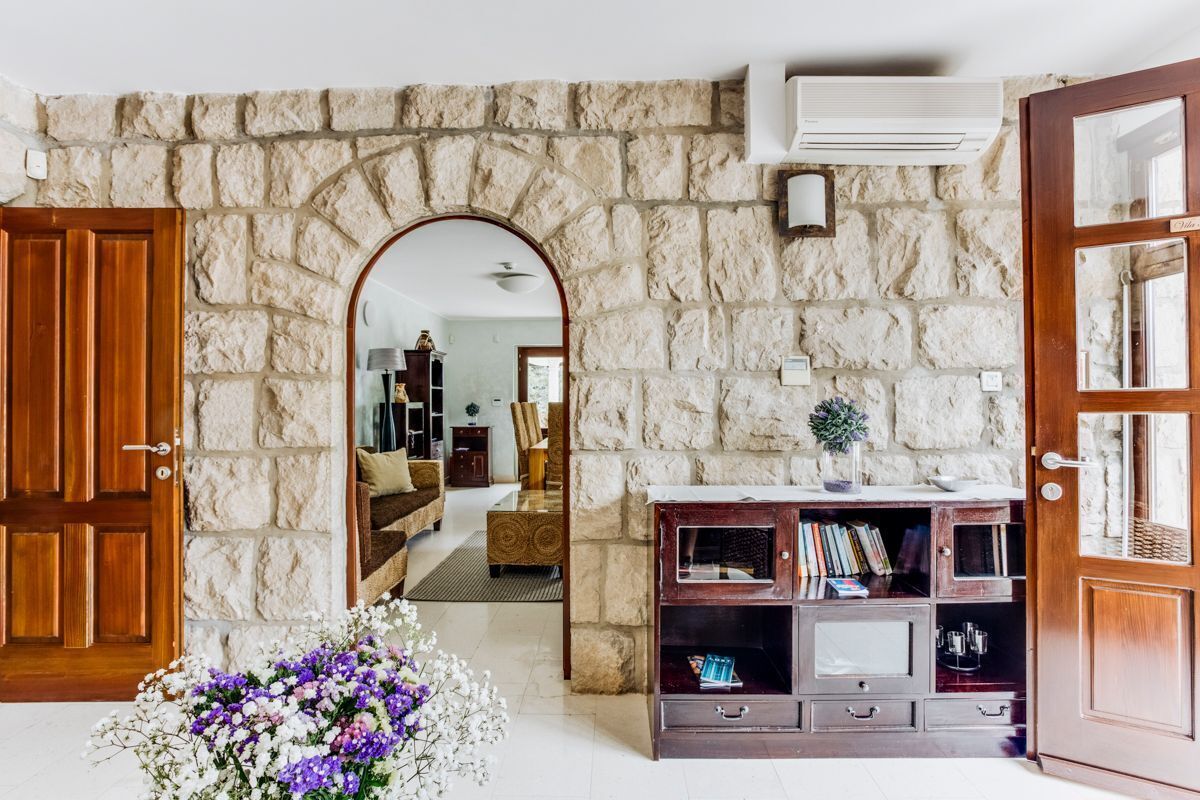 Villa Orvnik - Five Bedroom Villa, Sleeps 9 - Dubrovnik