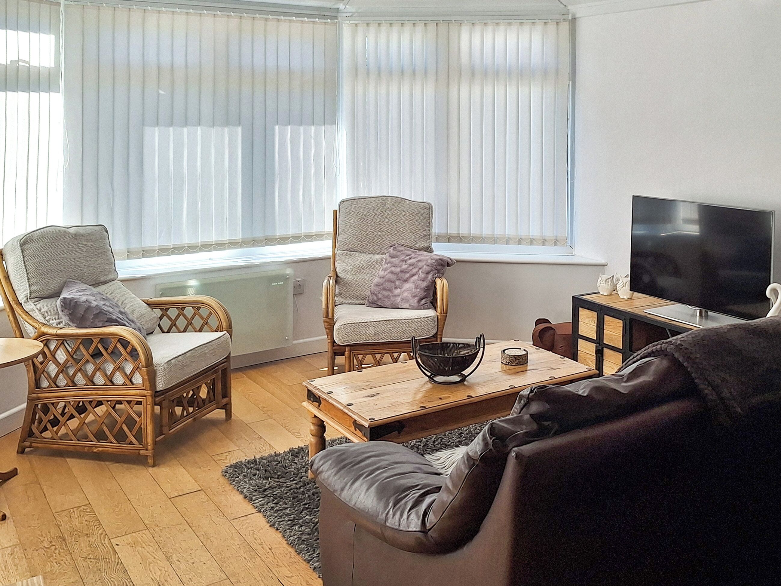 2 Bedroom Accommodation In Ciliau Aeron, Near Lampeter - Aberaeron