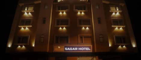 Fachada da propriedade