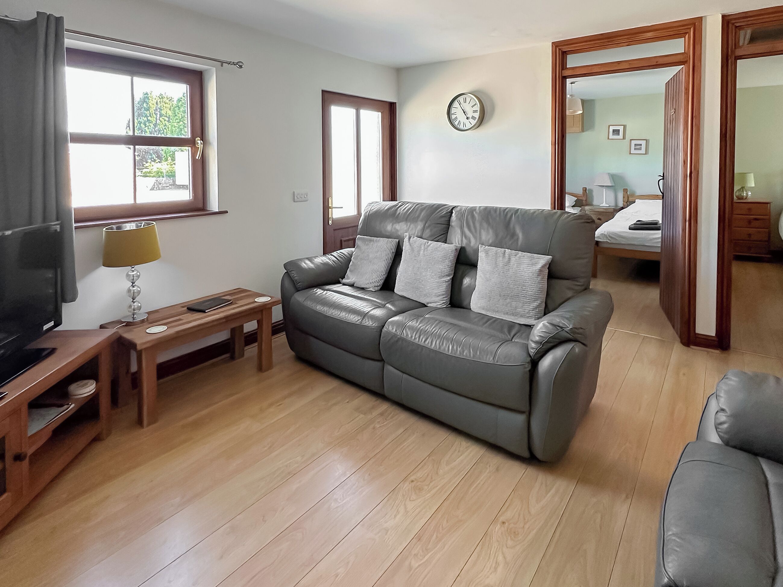 A Cosy, Stable Conversion Just A Short Walk From The Beach. - North Wales