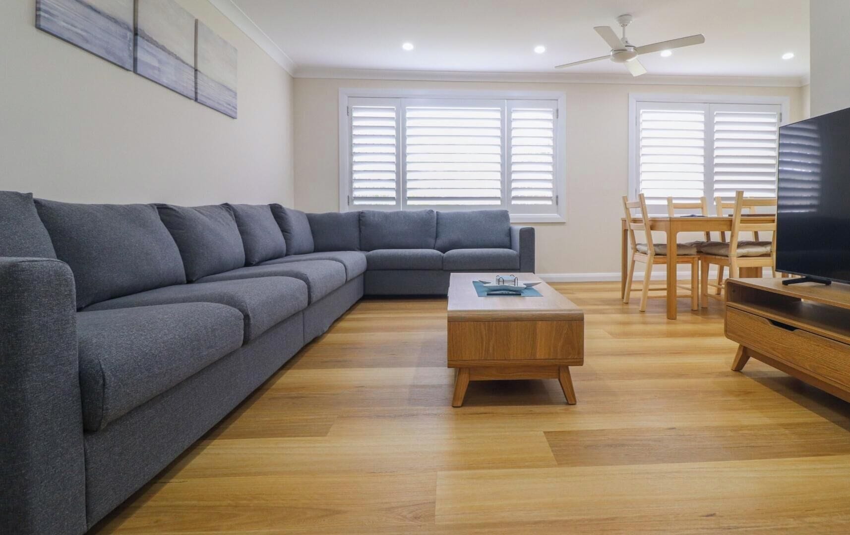 Caves Getaway - Pool, Beach, Dog Friendly & Air-conditioned For Comfort - Newcastle
