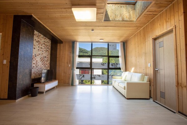 Gapyeong Yeolhodang Pension - Chuncheon-si