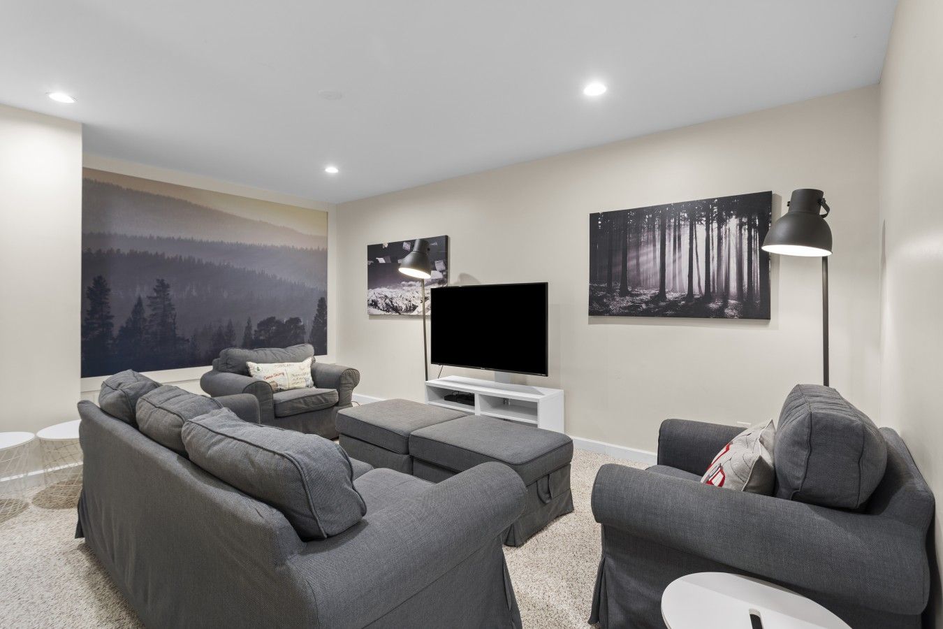 4 Storey Ski In/out Mountain Home In Tremblant - Quebec