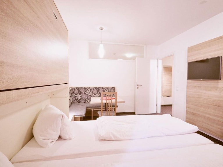 Double Room For 2 Adults - Breakfast - Hotel Planai By Alpeffect - Haus