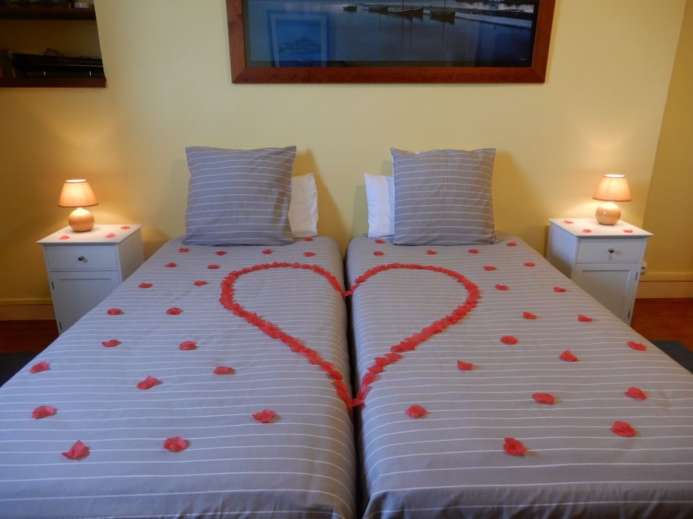 Caprices Ensoleilles Room In Mersoise Villa, Panoramic View, 300 M From The Beach - Eu