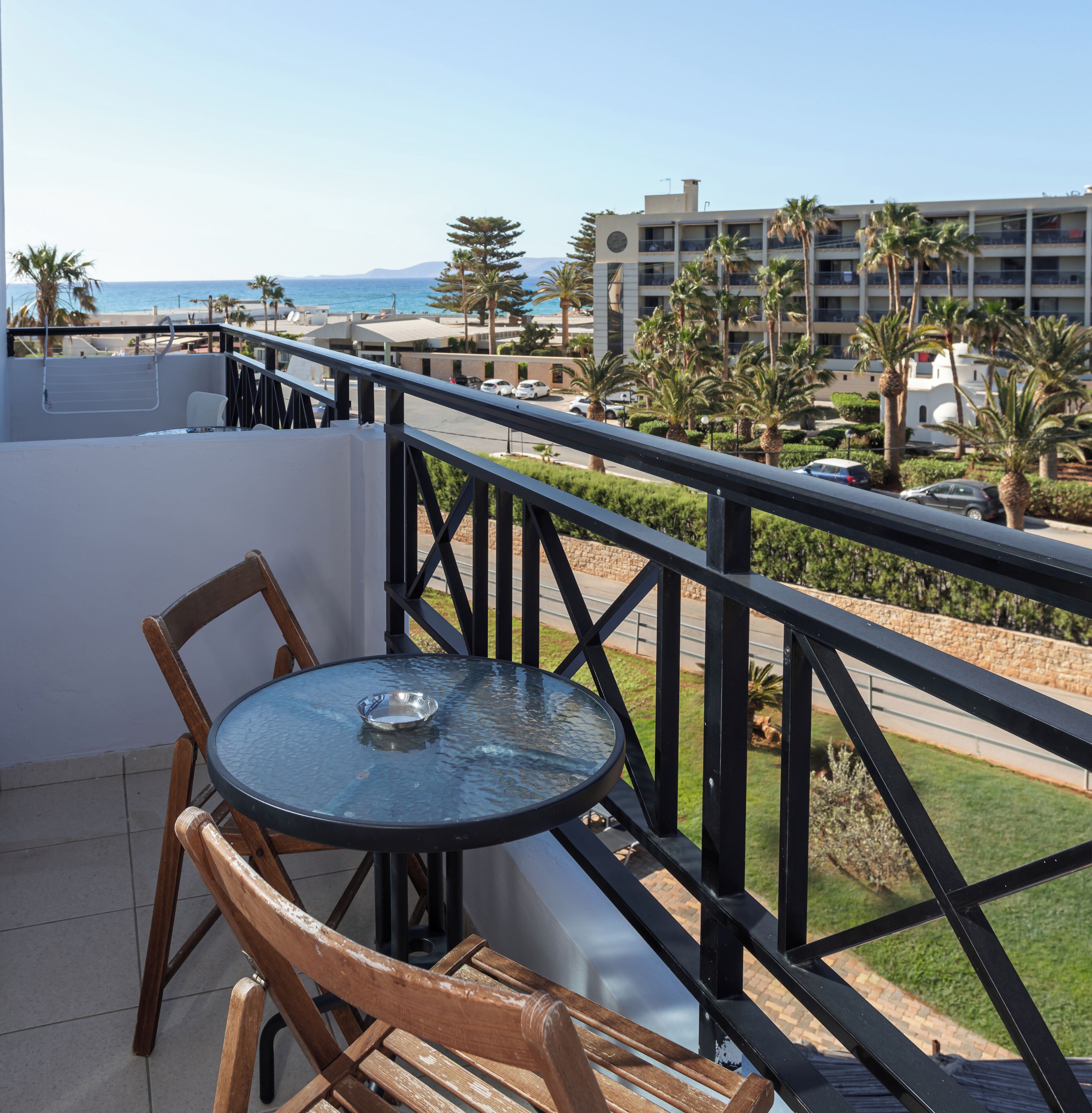 Quarto casal ou duplo conforto, vista para o mar | Sacada