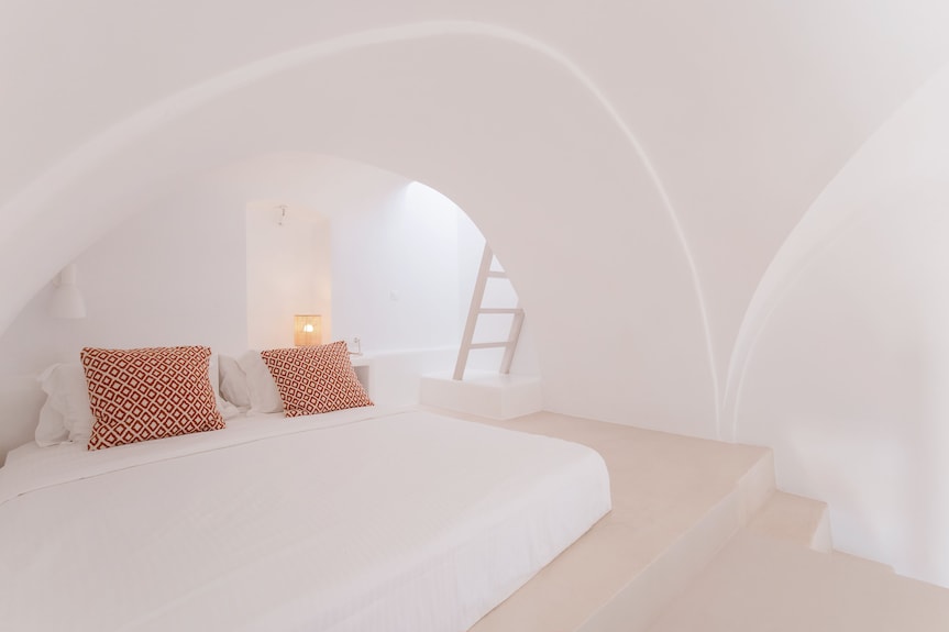 Terracotta Cave House (2) - Oia
