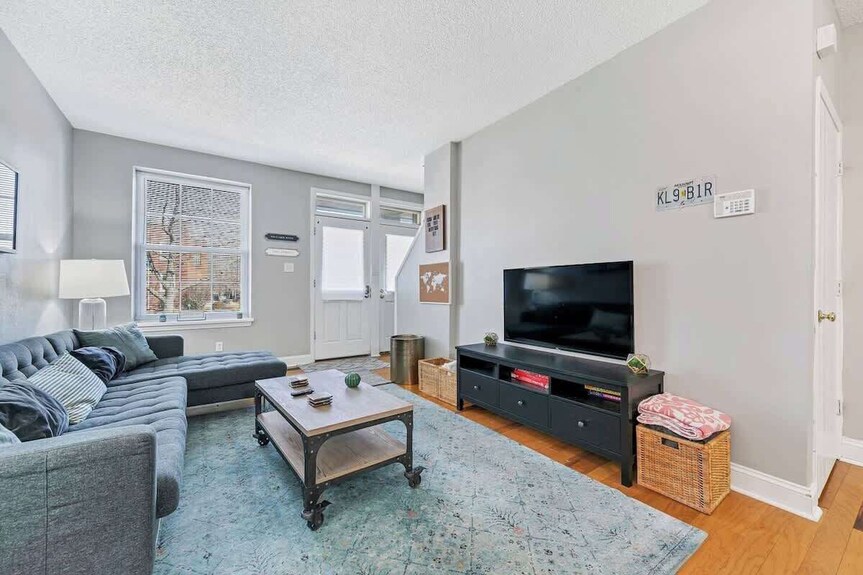 3 King Beds/3baths Spacious By Staystlouis - Saint-Louis, MO