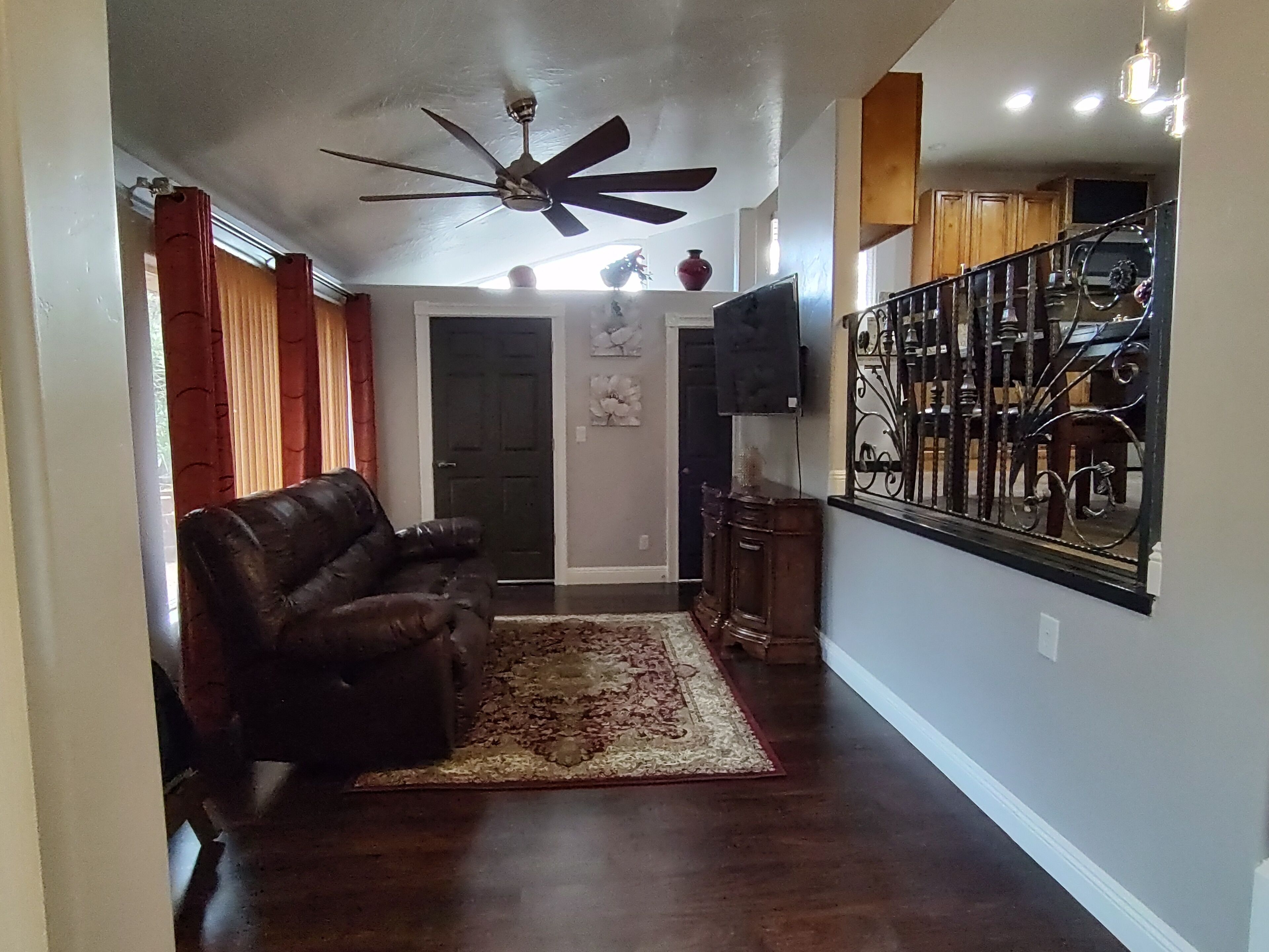 The Queen's Respite (A) 2 Bedrooms, 2 Bathrooms - La Verkin, UT