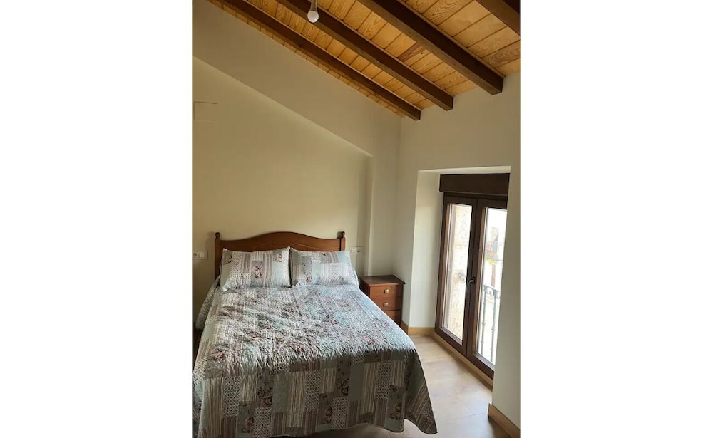 Vivienda De Uso Turístico Casa Marite. Campillo De Aranda. Aranda De Duero. - Aranda de Duero