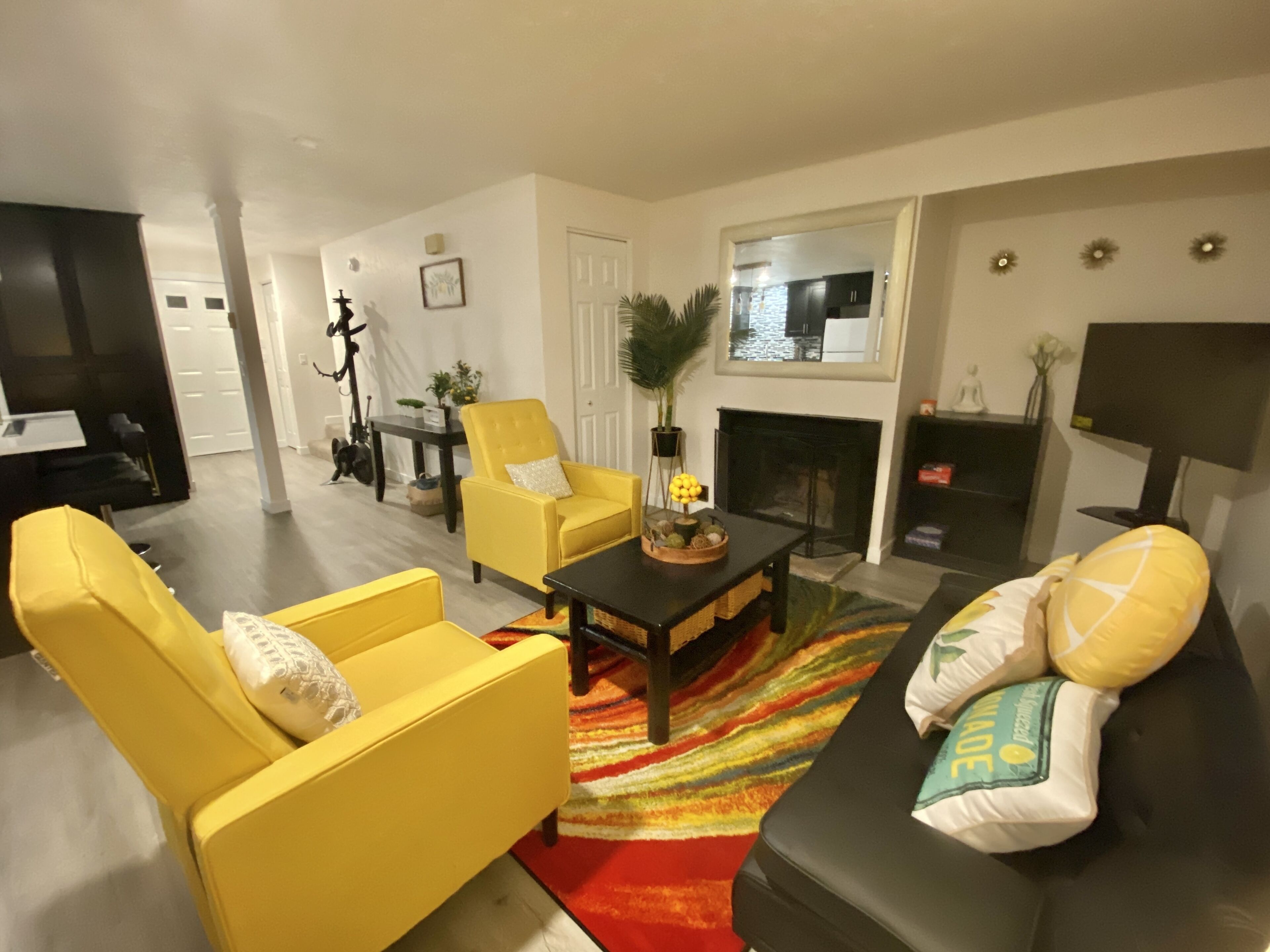 Welcome To Huey Duck House-a!  3br & 2ba Sleep-8 - Springfield, OR