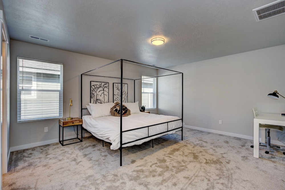 ⛰️Brand New 4-bdrm Home⛰️farmhouse At Grand Rapids - Meridian, ID