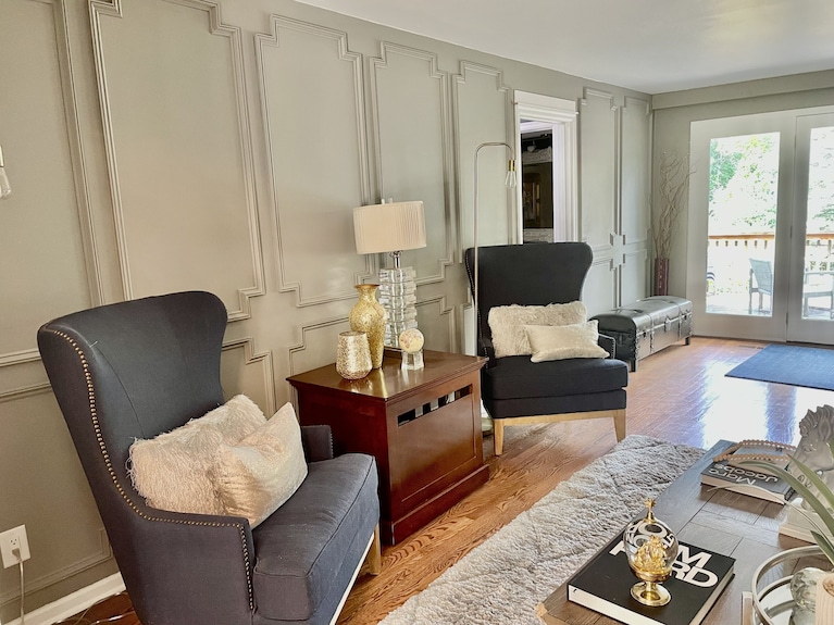 Ultra Lux House Equipped With Large Chefs Kitchen - Maple Grove, MN