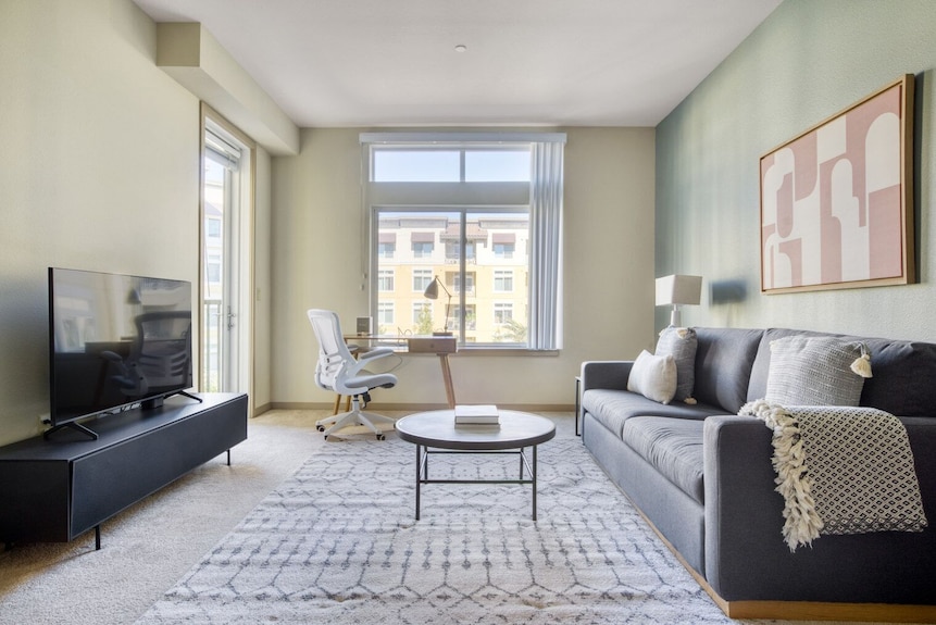 Amazing Dublin 1br W/ Pool, W/d, & Coworking, Nr Bart, By Blueground - Danville, CA