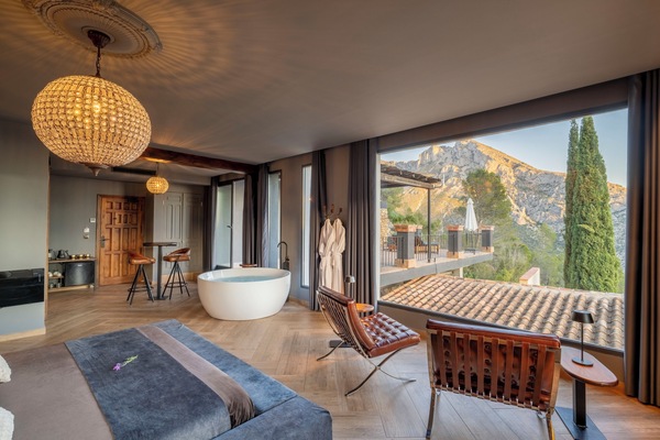 Quarto executivo | Cofres nos quartos, quartos à prova de som, Wi-Fi de cortesia