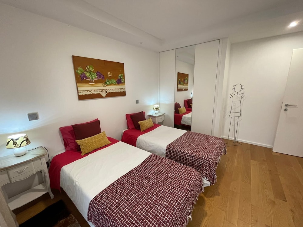 Beautiful Apartment With Seaview In Funchal Center - Funchal