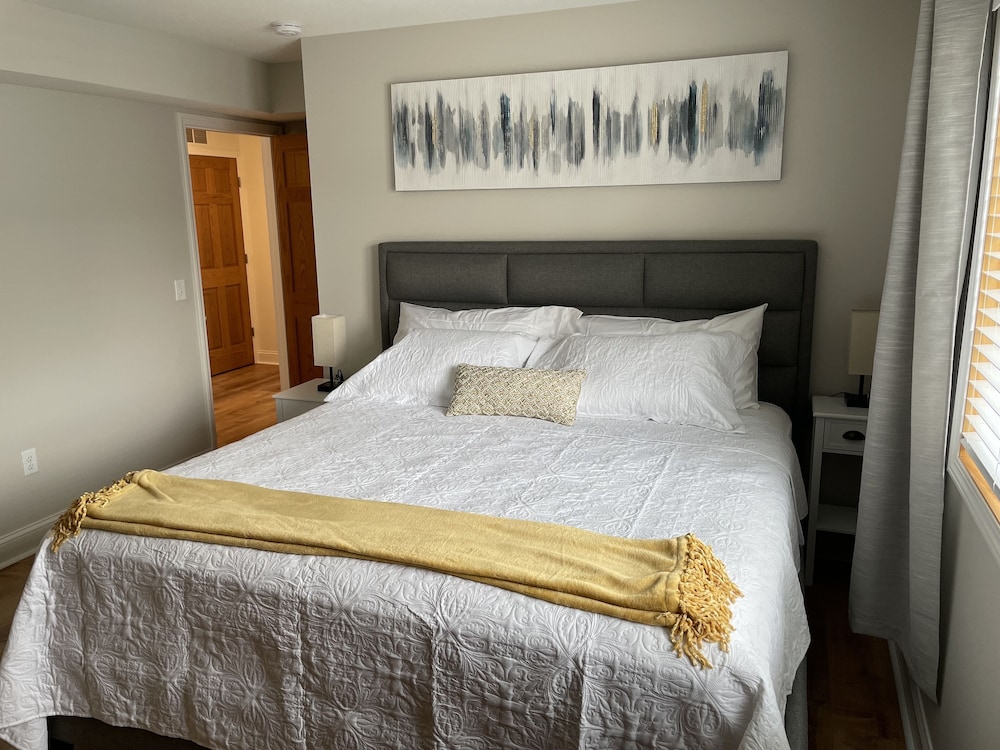 Penthouse Suite—steps From Mayo Clinic Hospital - Minnesota