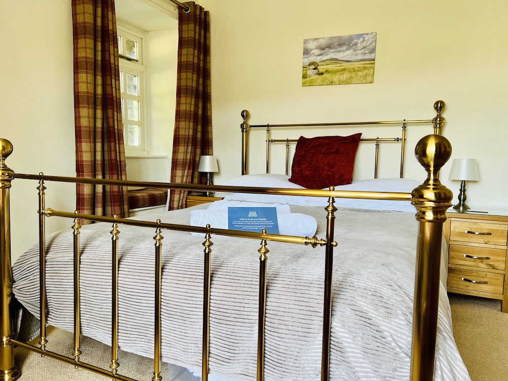 The Granary Is A Luxury Apartment In The Heart Of The Yorkshire Dales. - Bolton Castle