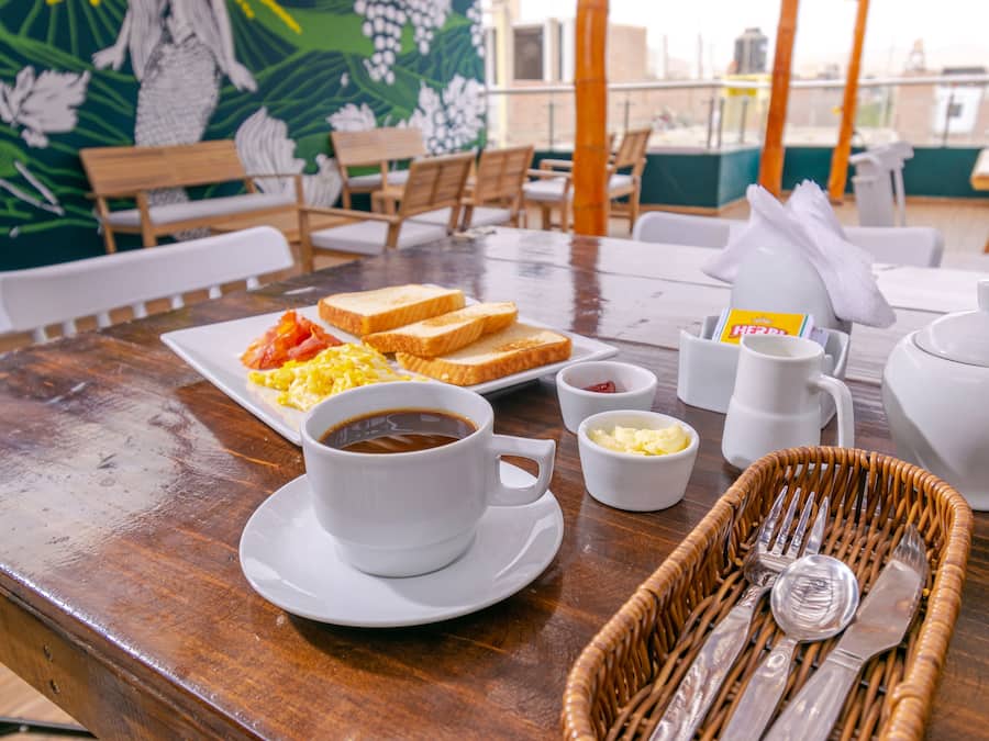 Pequeno-almoço continental diário incluído