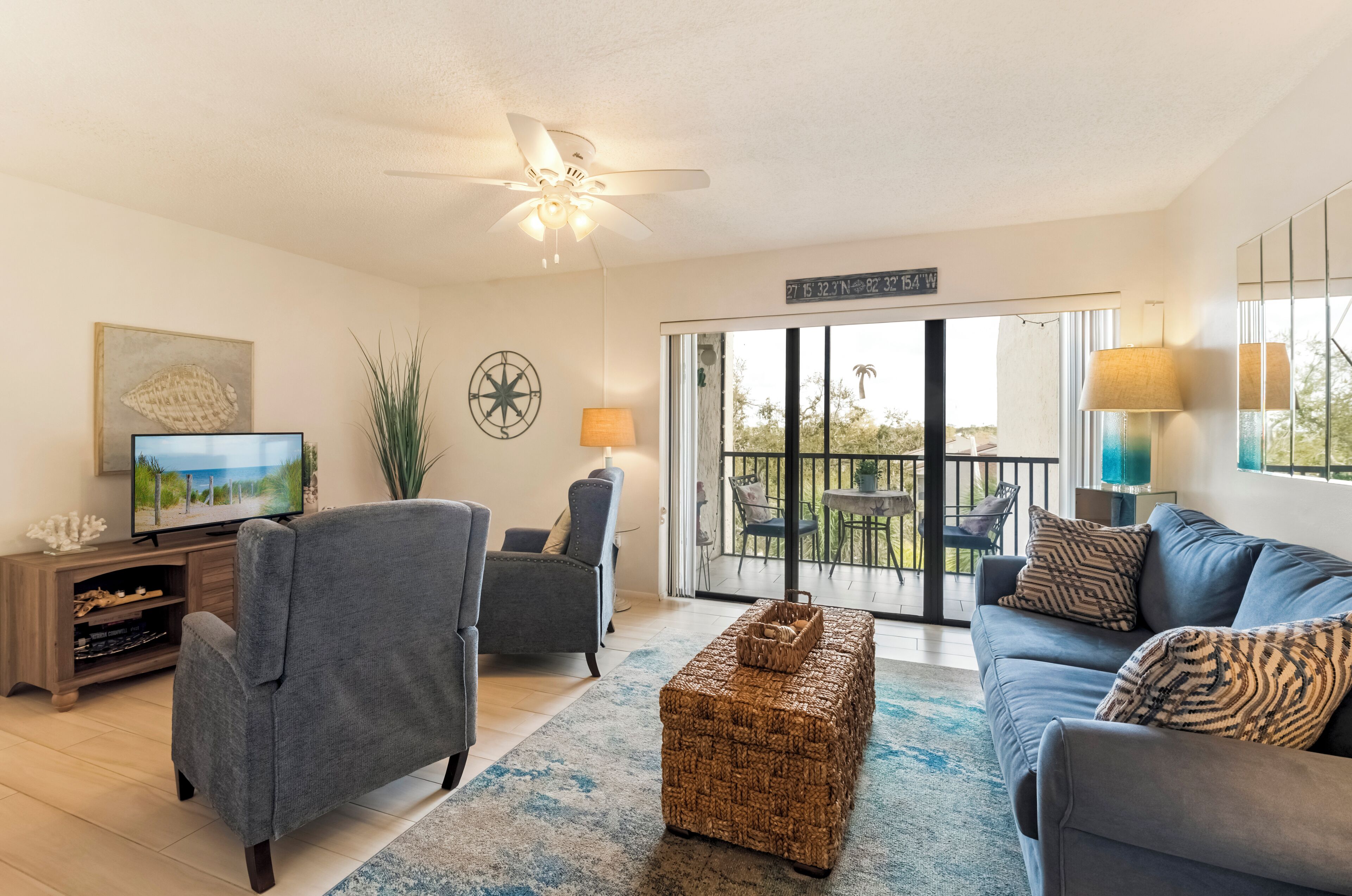 Cozy 1-bedroom Condo A Short Walk To Siesta Key Beach - Siesta Key, FL