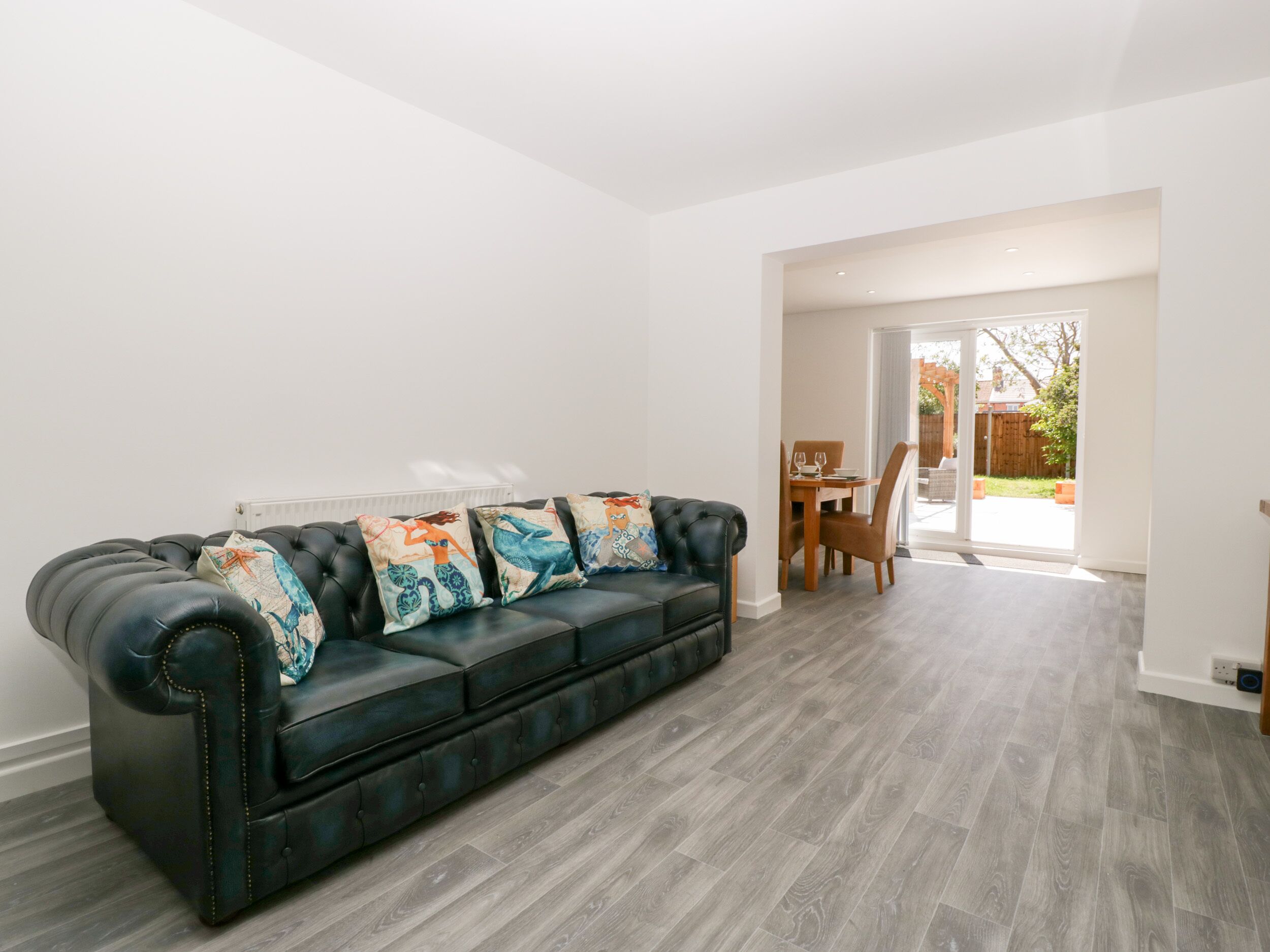 Seacider, Pet Friendly, Character Holiday Cottage In Burnham-on-sea - Brean