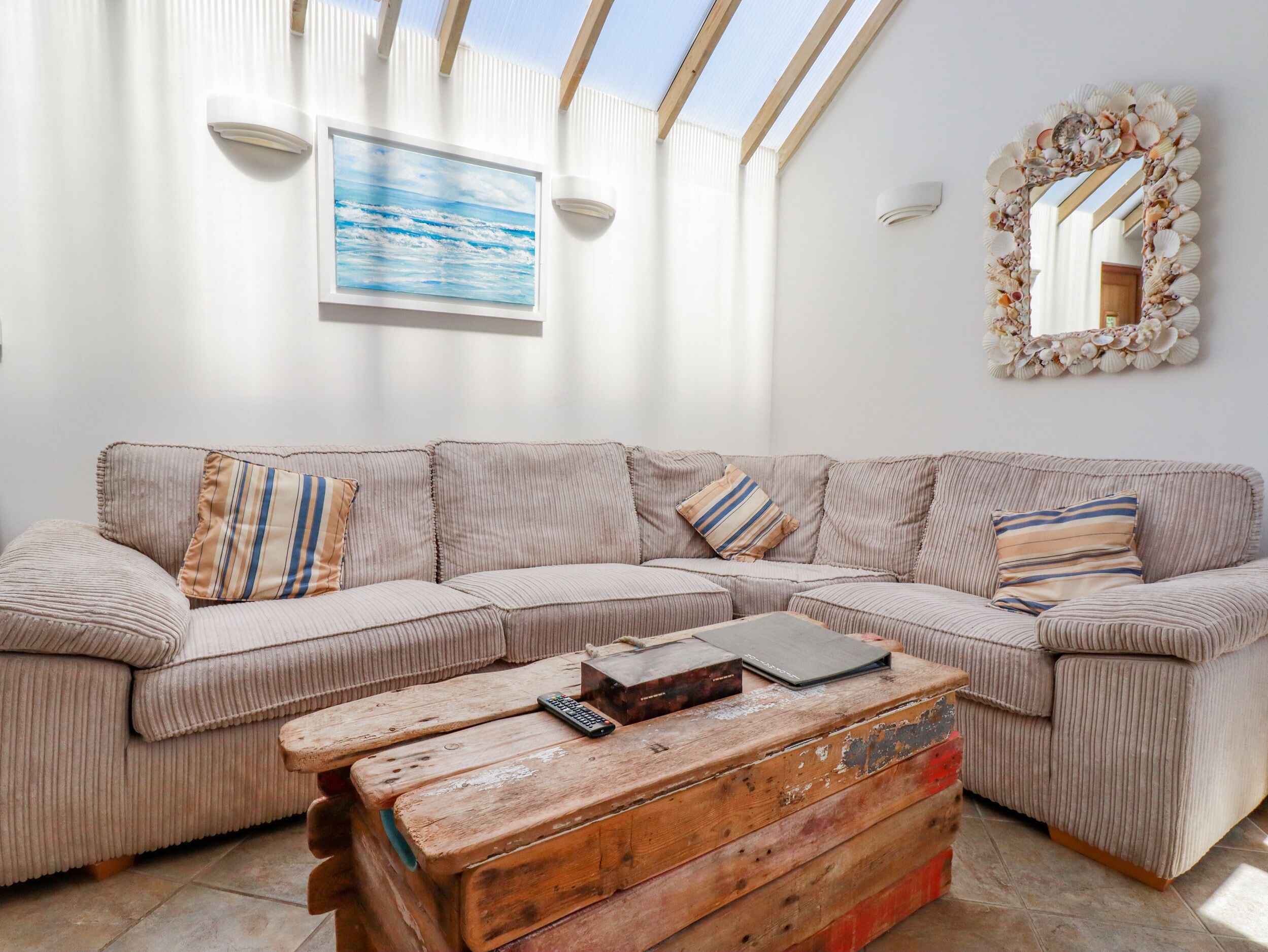 Seashells, Pet Friendly, With A Garden In Bude - Bude