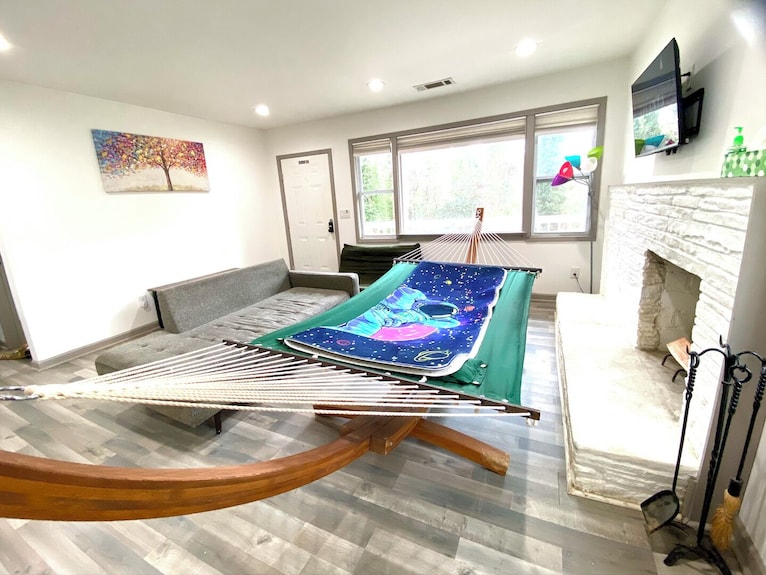 Spacious Home - 3bd/2ba On A Hill Near Dwntwn Atl With Free Parking+in-unit W/d - Atlanta