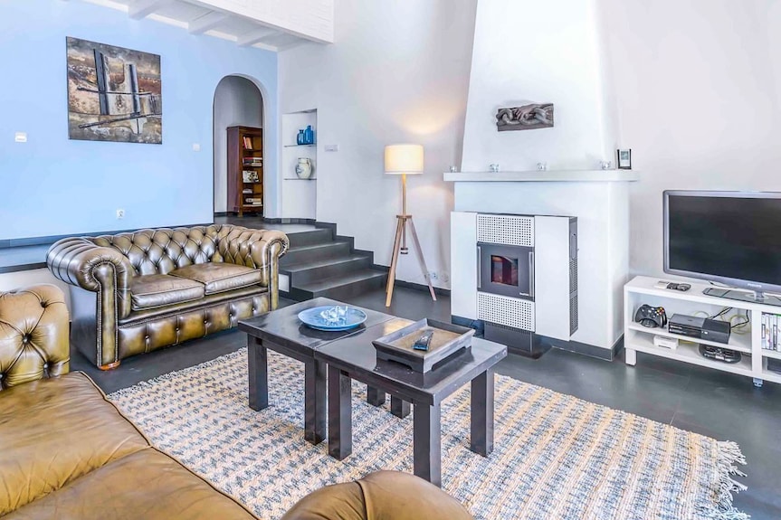 Casa Farol - Four Bedroom Villa, Sleeps 8 - Faro District