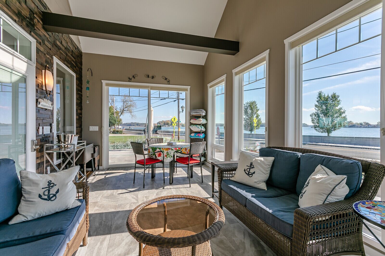 Lake House - Sodus Point, NY