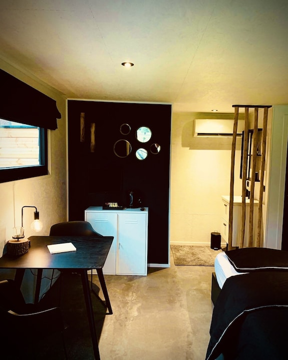 Romantic Chalet With Jacuzzi In The Heart Of Nature - Halle