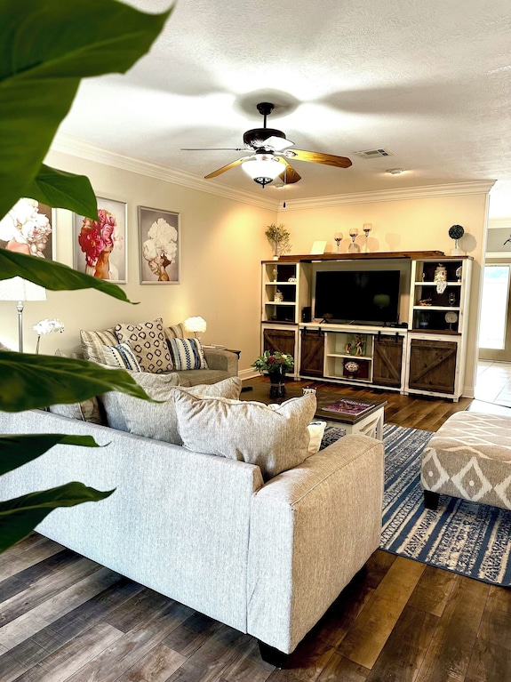 House Near Casinos And Prien Lake Park With A Guest House - Lake Charles, LA