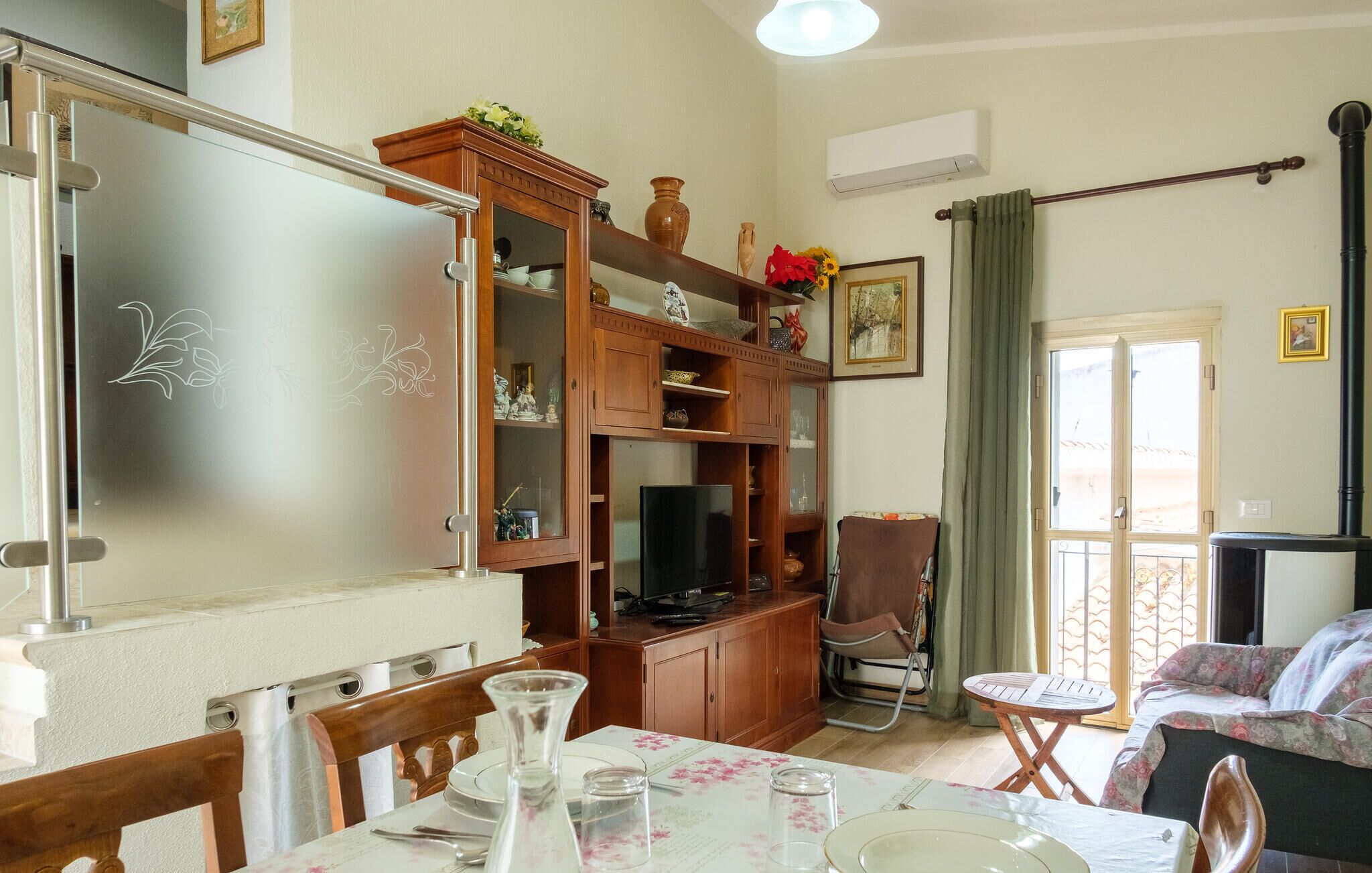 3 Bedroom Amazing Apartment In Posada - Posada