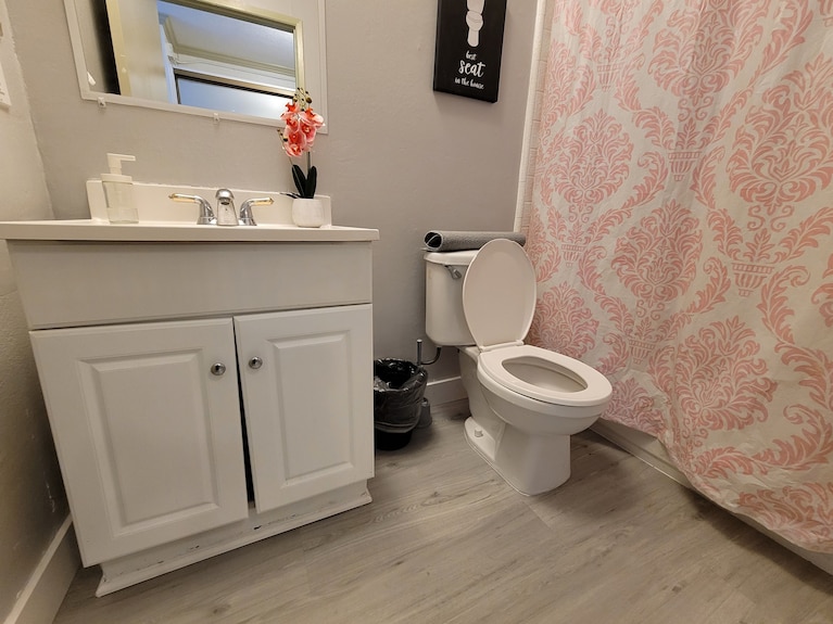 (B11) La Lovely Double Deluxe Unit - West Hollywood