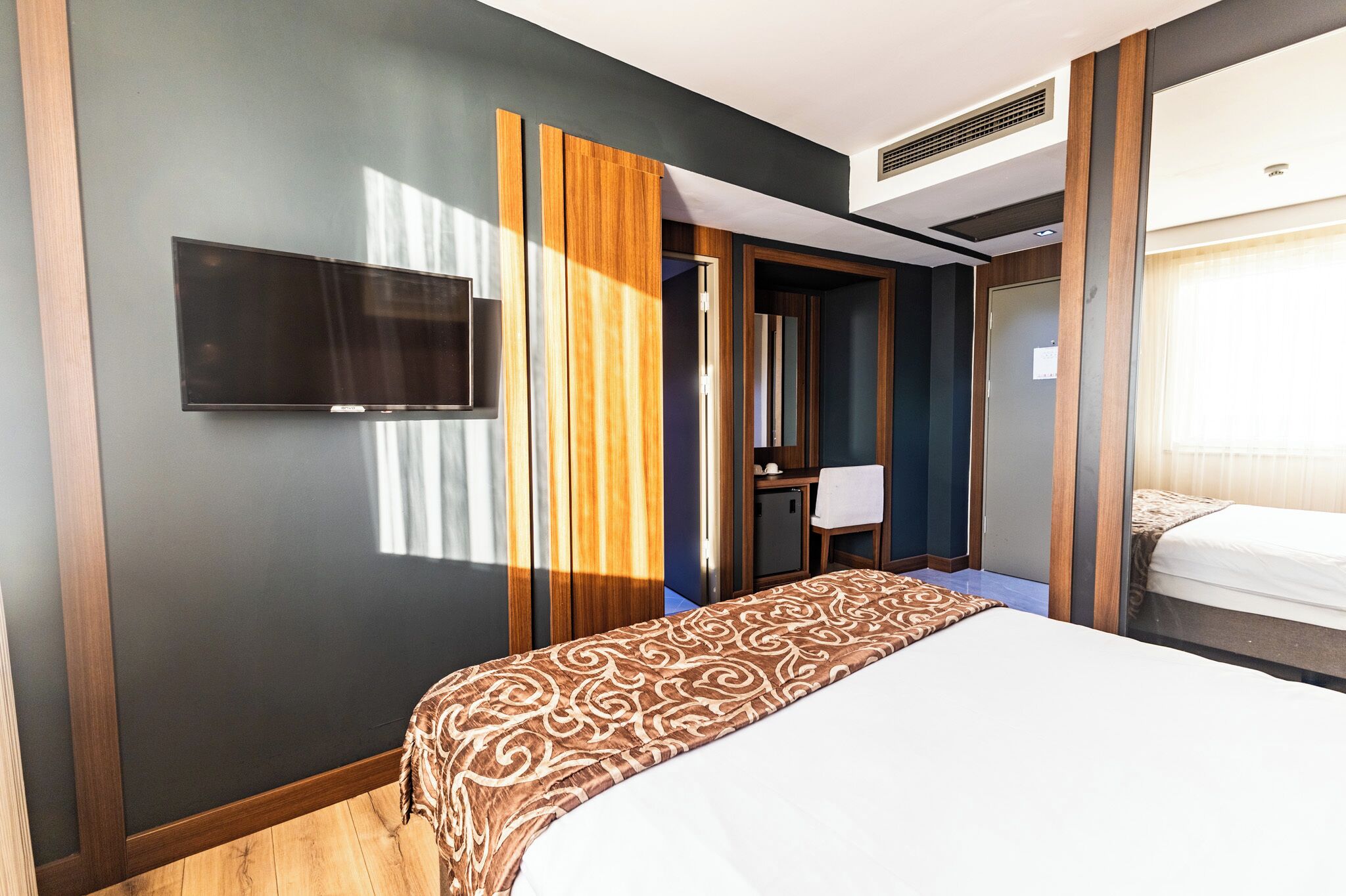 Roupa hipoalergénica, minibar grátis 