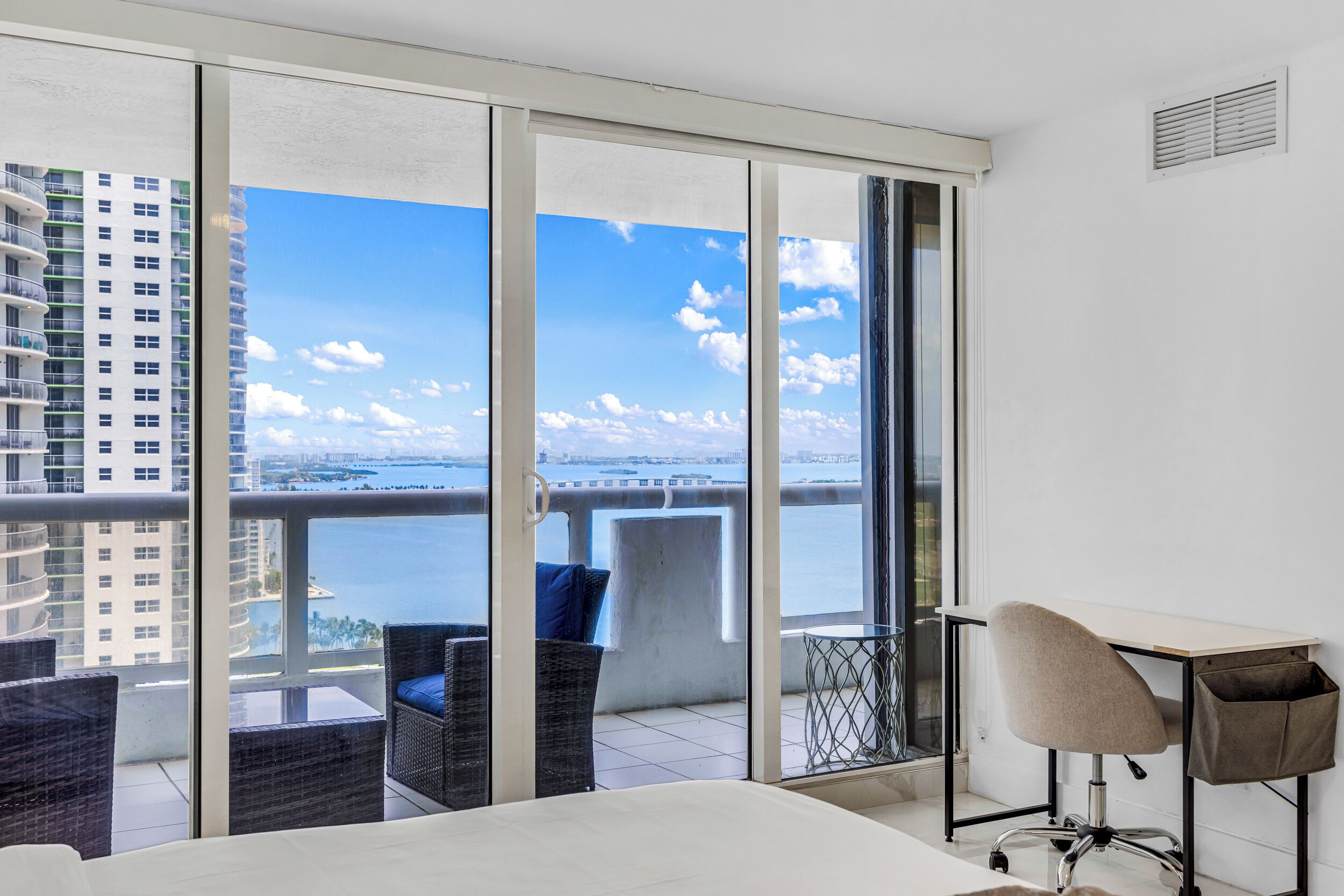Apartamento, 4 quartos | Vista da varanda