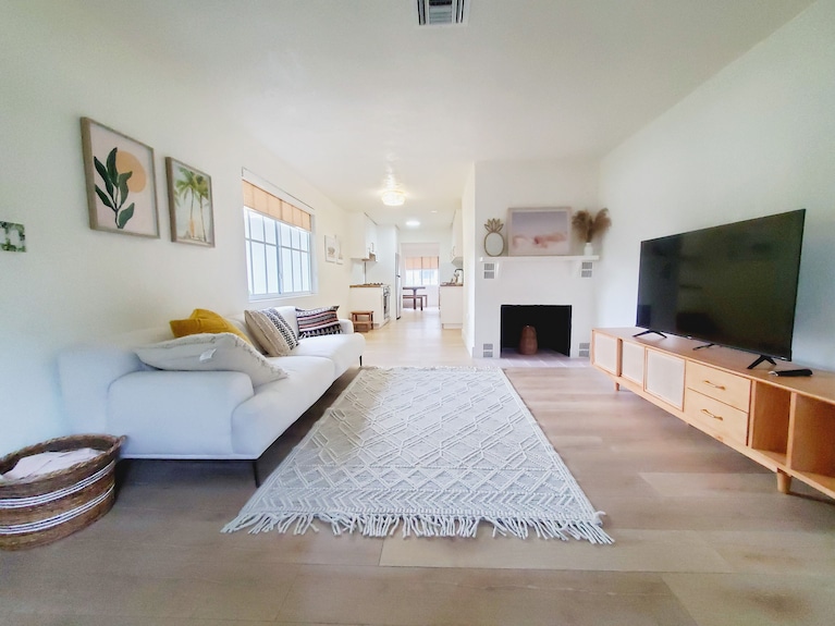 Boho Beach Villa- Minutes To The Ocean - Vero Beach, FL