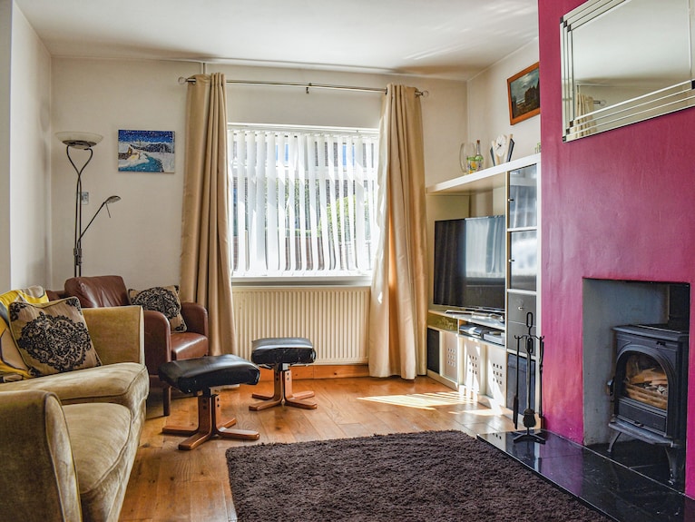 4 Bedroom Accommodation In Evesham - 튜크스베리