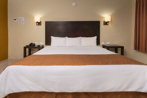 Quarto casal luxo | Roupas de cama premium, individualmente mobiliados, escrivaninha