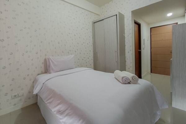 Relax Studio At Vida View Makassar Apartment - Makassar