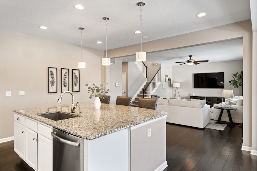 Comfortable Beds, Fastest Wifi, Hot Tub Spa - Broomfield, CO