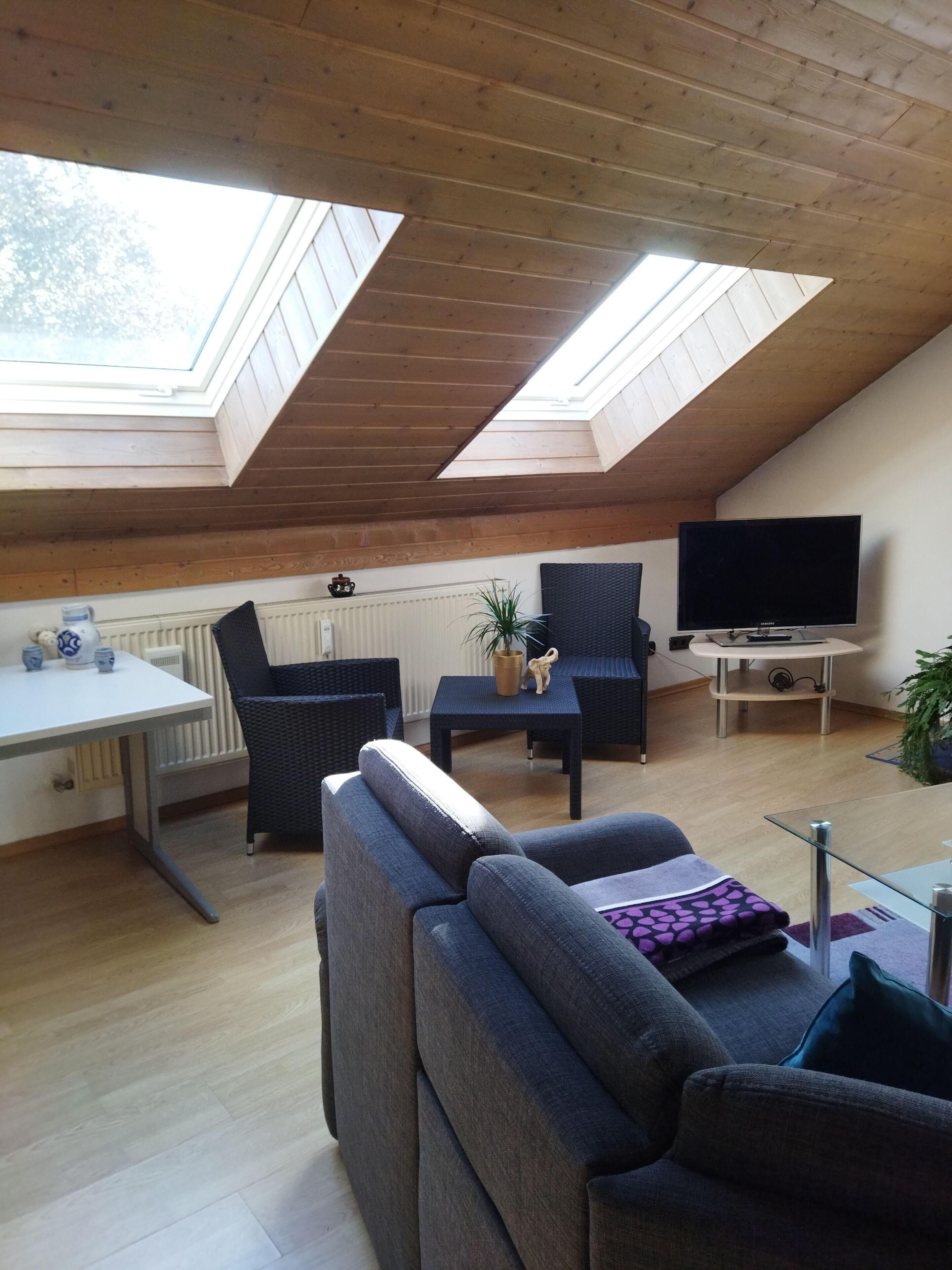 Schöne Atelierferienwohnung Mit Balkon A. D. Donau - Osterhofen